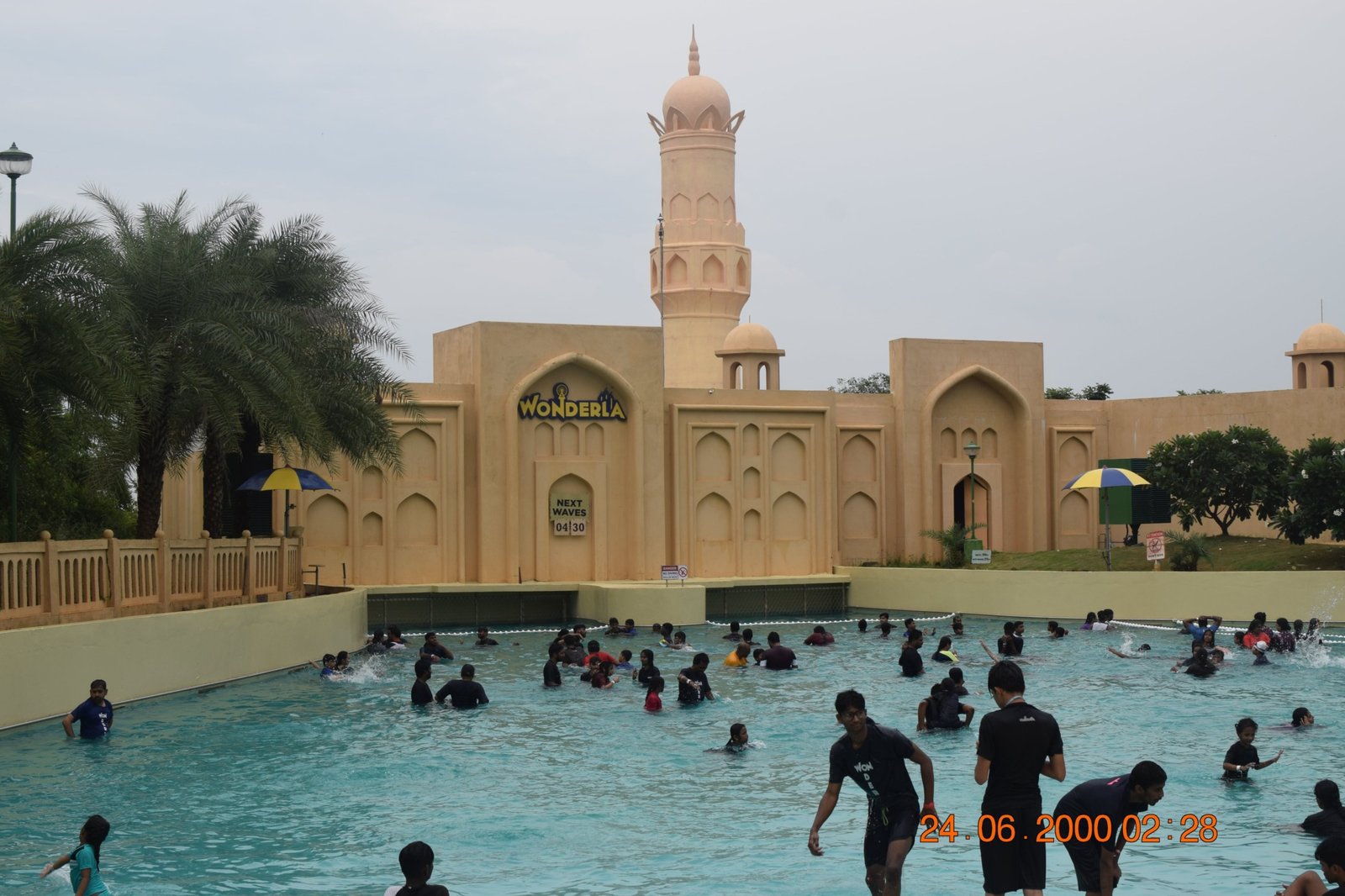 Wonderla Hyderabad - Family, Corporate & School Offer
